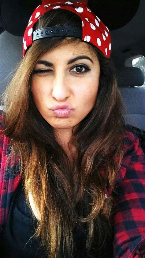 Meet Fangirl Of The Day Jasmine Her Universe Blog