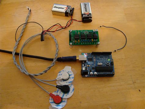 Diy Muscle Sensor Emg Circuit For A Microcontroller 13 Steps With
