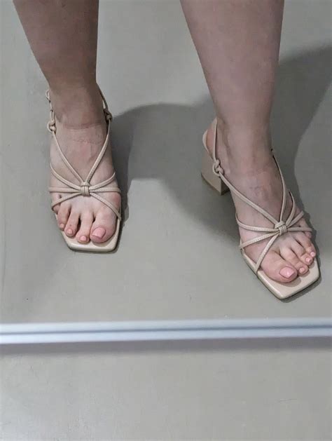 New Heels R Feetpicsbuyerandsell