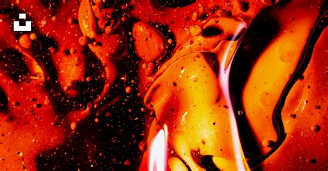 빨간색과 노란색 추상 그림 사진 Unsplash의 무료 산 이미지