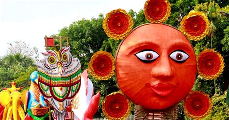 মঙ্গল শোভাযাত্রায় পরা যাবে না মুখোশ