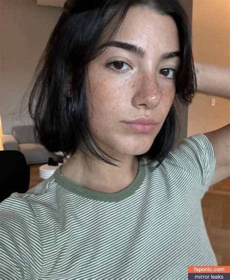 Charli Damelio Aka Charli Damelio Nude Leaks Onlyfans Photo 1004 Faponic