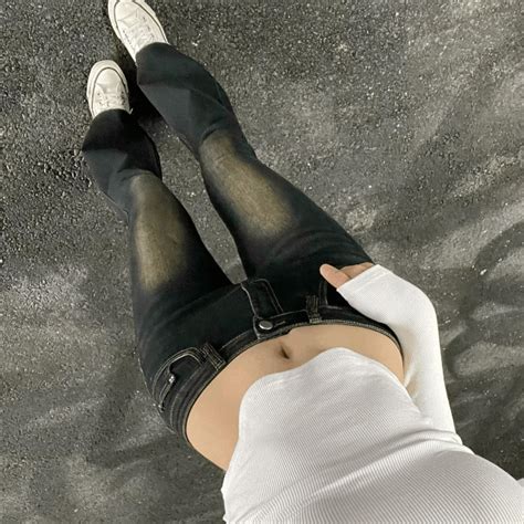 인생핏 로우라이즈 스판 쫀득 다크 브라운 워싱 롱부츠컷 데님팬츠 에이블리