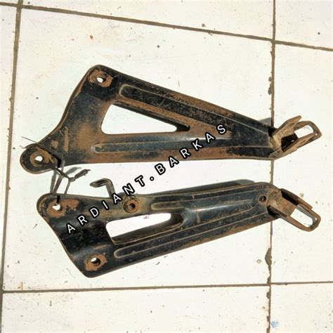 Jual Foot Step Fostep Belakang Astrea Grand Original Shopee Indonesia