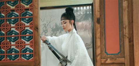 《雪中悍刀行》绣冬和春雷的区别是什么 百度经验
