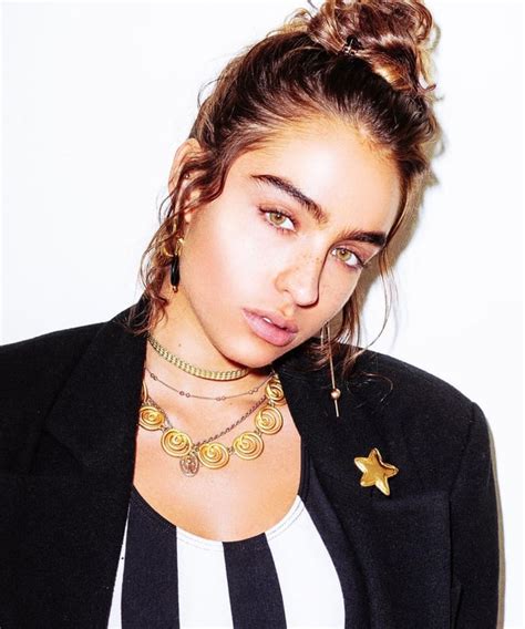 Sommer Ray Rcelebextra