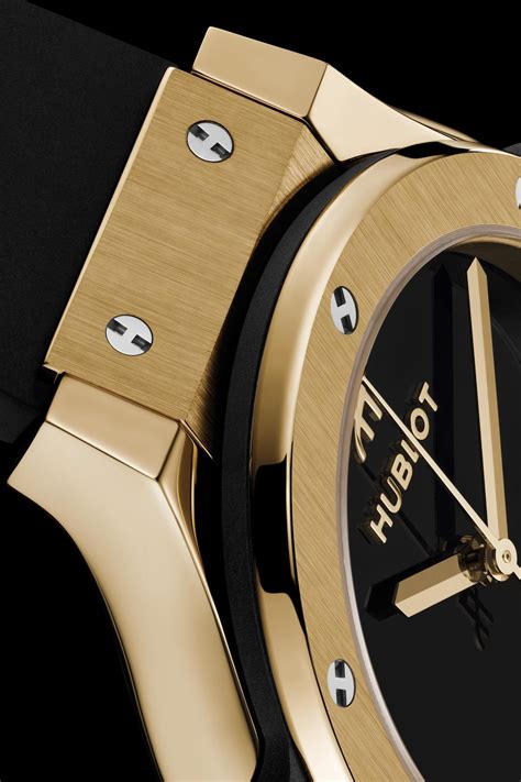 Classic Fusion Original Yellow Gold 33 Mm Hublot