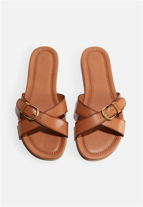 Buckle Detail Sandals Light Brown 1215581001