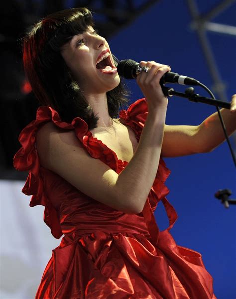 Kimbra Picture 1 1st Annual Art Awards By Calvin Klein