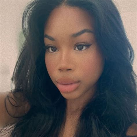 ⋆ Makeda ⋆ Makedaw • Threads Say More