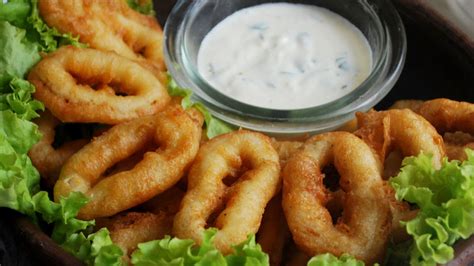 Beer Battered Calamari With Garlic Lemon Mayonnaise Recipe