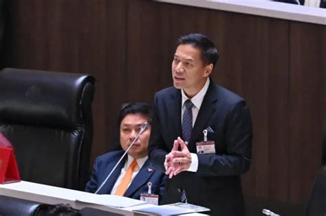 ကူမင်းမှာ မြန်မာစစ်ခေါင်းဆောင်နဲ့တွေ့ဆုံခဲ့တဲ့ ထိုင်းဝန်ကြီးချုပ် ဝေဖန်ခံရ Bbc News မြန်မာ