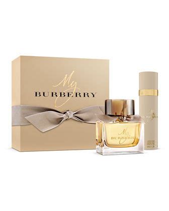 Burberry Fragrance Holiday T Set Burberry Her Perfume T Set