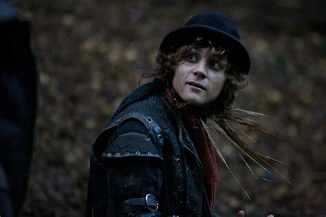 Explore The Mystical World Of Robin De Noir Moonacre
