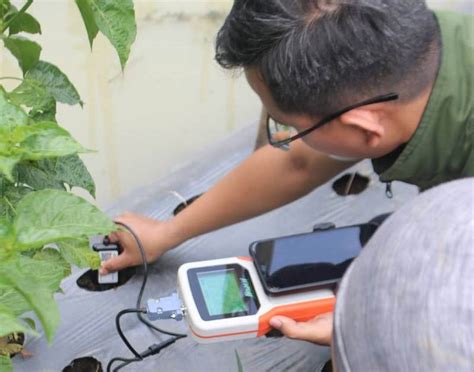 Uji Nutrisi Berbasis Iot Untuk Optimalkan Hasil Panen