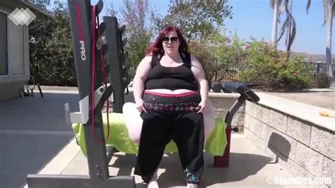 Ssbbw Sadie Try To Workout Fat Girl