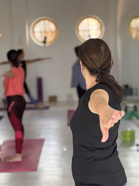 Dr Fitness Yoga Можно ли занимаясь йогой приобрести красивый пресс Пресс это условное