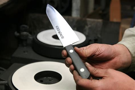 Japanese Swordsmithing Craftsman Tour And Hands On Experience Jpneazy
