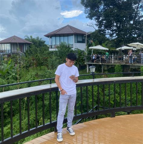 ສັກກະຣິນ 24 Hours “ ສົ ມ ຫັ ວ ງ “ ເ ປັ ນ ໄ ດ້ ແ ຕ່ ຊື່ ພໍ່ ໃ ຜ ບ າ ງ ຄົ ນ ເຮີ້ຍ ຊິວິດ🥴