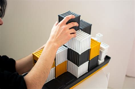 This External Hard Disk Design Concept Puts A Literal Spin On The Way We Move Data Around