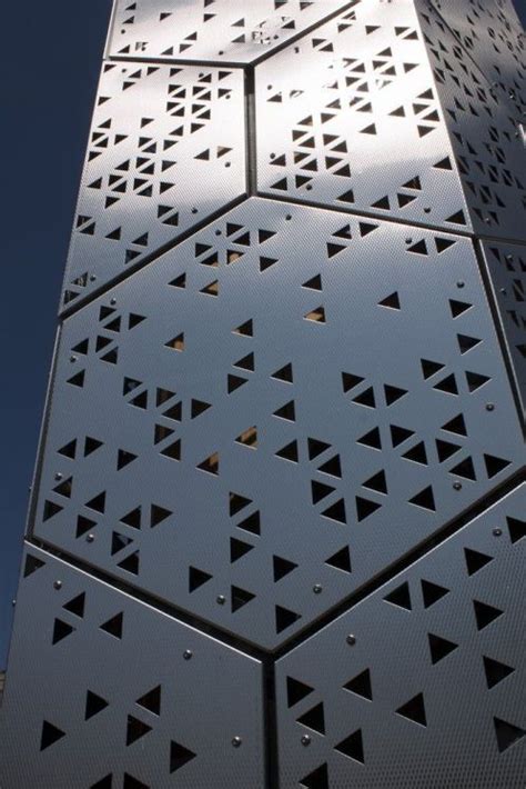 D8407d5b96890941e34d587312b38147 Metal Facade Facade Design Facade