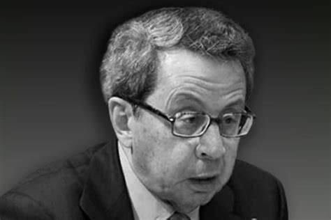 Carlos Bustelo Hemos Vivido De Mentiras