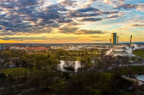 무료 이미지 경치 연안 수평선 구름 일몰 지평선 아침 언덕 전망 시티 분위기 강 도시 풍경 파노라마 황혼 어스름 반사 탑 낭만적 인