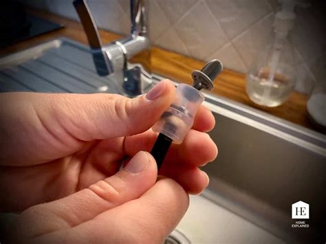 How To Clean A Soft Flask Home Explained