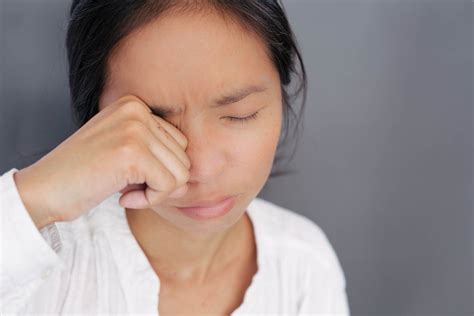 Почему возникает деструкция стекловидного тела Medaboutme