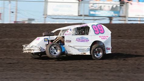 Knutsen Goes Across Country In Pursuit Of First Imca Stars Mod Lite