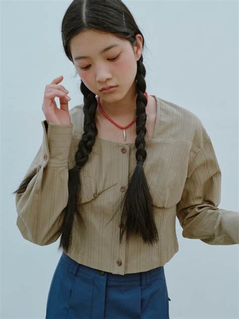 에토스 크레페블라우스 Ethos Crepe Blouse 후루츠패밀리