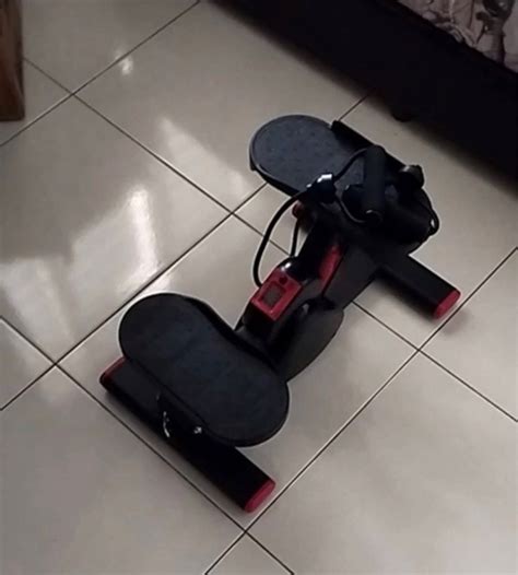 V Stepper Health And Nutrition Health Monitors And Weighing Scales On