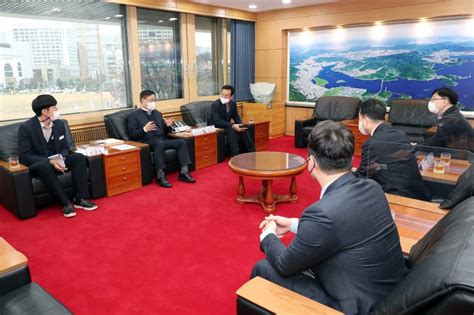 캐나다 워털루대학 연구팀 창원 방문 제조ai 사업 점검 파이낸셜뉴스