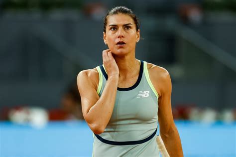 Sorana Cirstea In Two Piece Workout Gear Says We Keep Working Cirrkus News