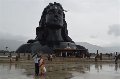 Raghus Column Adiyogi A Grand Reintroduction