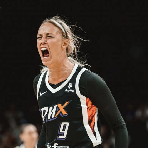 Sophie Cunningham Parity Locker