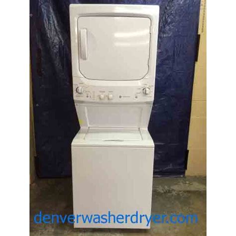 Like New 2013 Ge Stackable Washerdryer Combo Perfect Condition