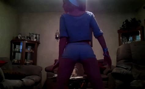 Bubble Booty Teen Twerk