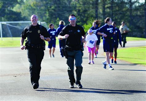 Santa Fe College Sf College Santa Fe Saints Sfpd Run With The Cops