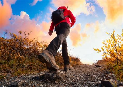 3 Sentiers De Randonnée Uniques En France Pour Marcher Dans Les Pas Des