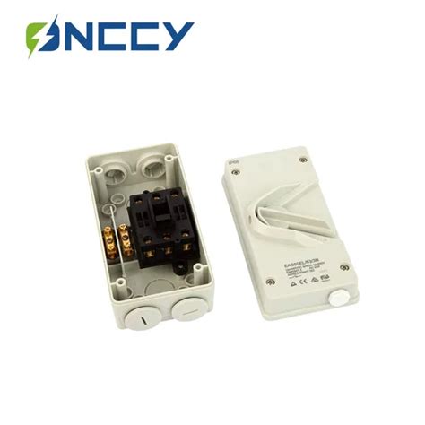 Ac Switch Disconnector 3p 4p 16a 63a Isolator Switch With Ip66 Waterproof Box Ac Isolator