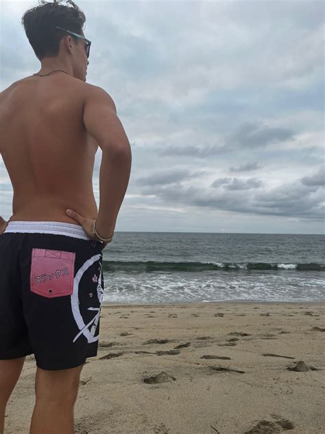 Discover The Newest And Rarest Slunks Collection