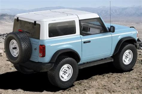 Robins Egg Blue Or Azure Gray Bronco6g 2021 Ford Bronco And Bronco