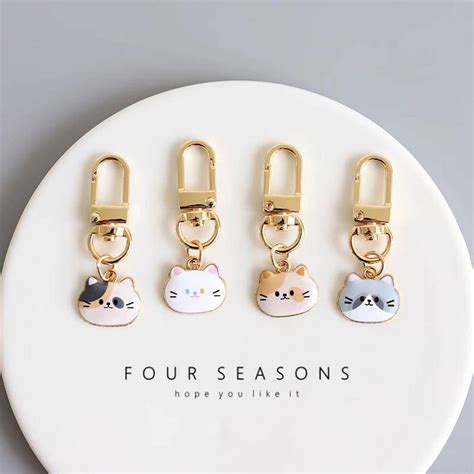 lovely keychain small cat pendant mini cat keychain bag pendant headset