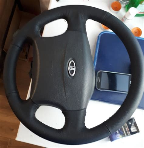 Самостоятельная перетяжка руля — Lada Приора седан, 1,6 л, 2010 года ...