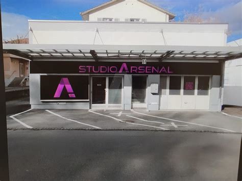 Neue Beschriftung Am Bordell Sex Studio Arsenal51 Sex Kriens Luzern
