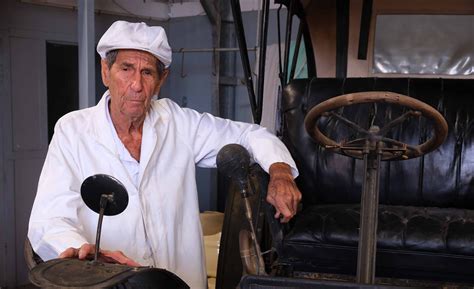 Bob Trevan Wants His 1909 Motor Buggy Back Where It Should Belong