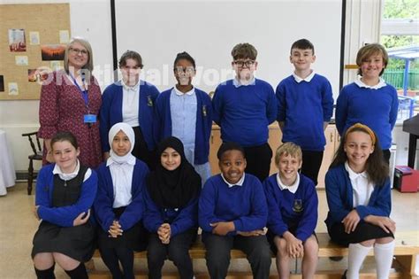 39712274 Woodston Primary School Year 6 Leavers 3 Y623 National World Newsprints