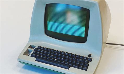 How Did Vim Become So Popular