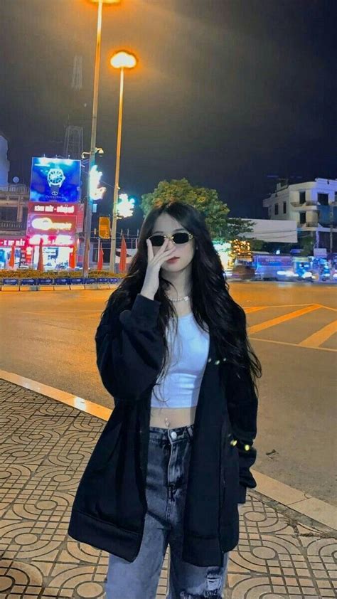 Pin Di Gái Xinh Vn Wanita Bergaya Kacamata Hitam Wanita Wanita Sukses